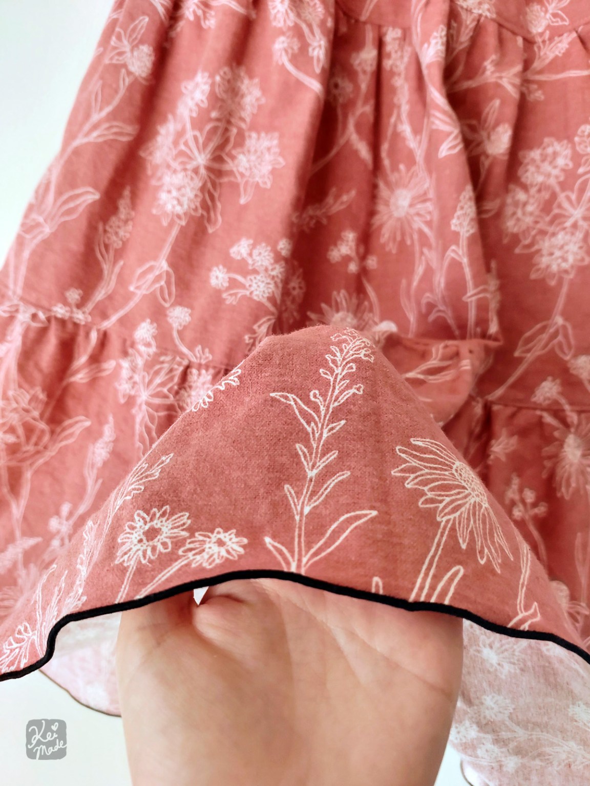 Rolled Edge vs. Narrow Hem vs. Narrow: Baby Lock's 3-Thread Overlock ...